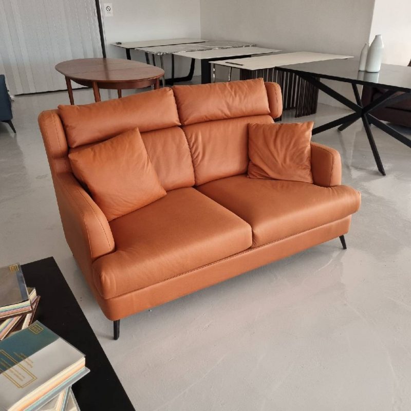 2 Seater Sofa - illum